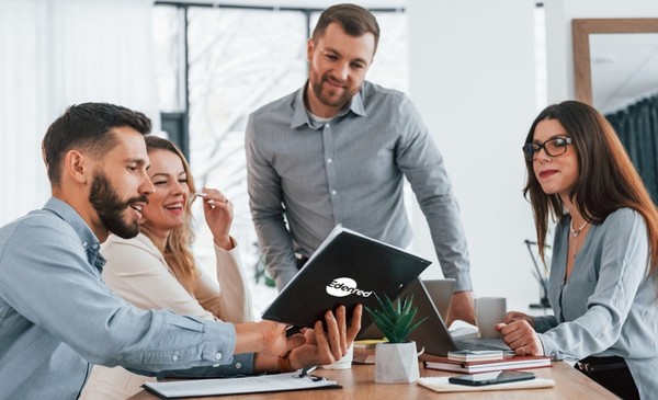 Incentivos en pymes: cómo motivar al equipo sin perder eficiencia ...