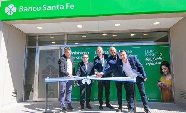 El Banco de Santa Fe inauguró una nueva sucursal en Pueblo Esther ...