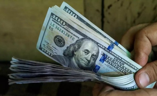 Cómo cierra la semana el dólar oficial, ¿a cuánto el blue y el MEP ...